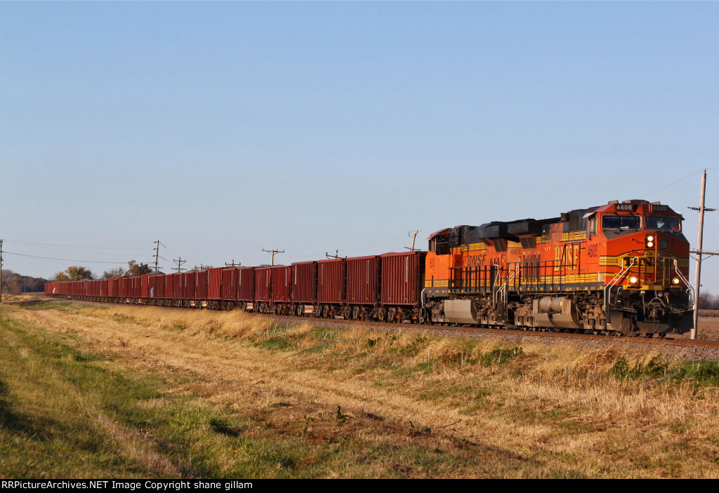 BNSF 4608 Slow's for a Form B..